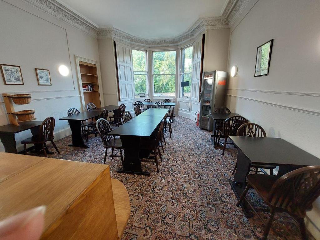 Edinburgh House Hotel - Comfortable Stay in EH6 5AY | Official Site ...
